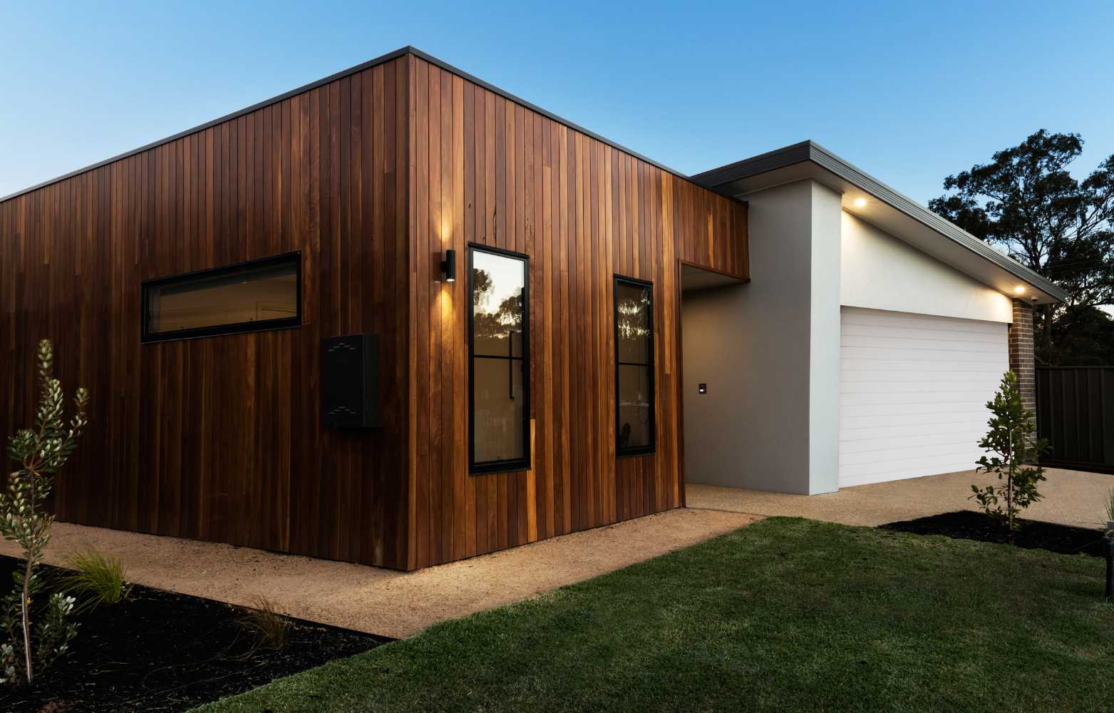 Premium Cladding & Facades Services in Sydney | Renovation Group